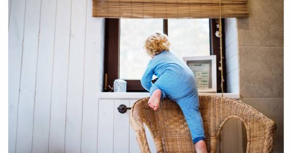 9 most dangerous hazards at home for babies and small kids [Photo Gallery]